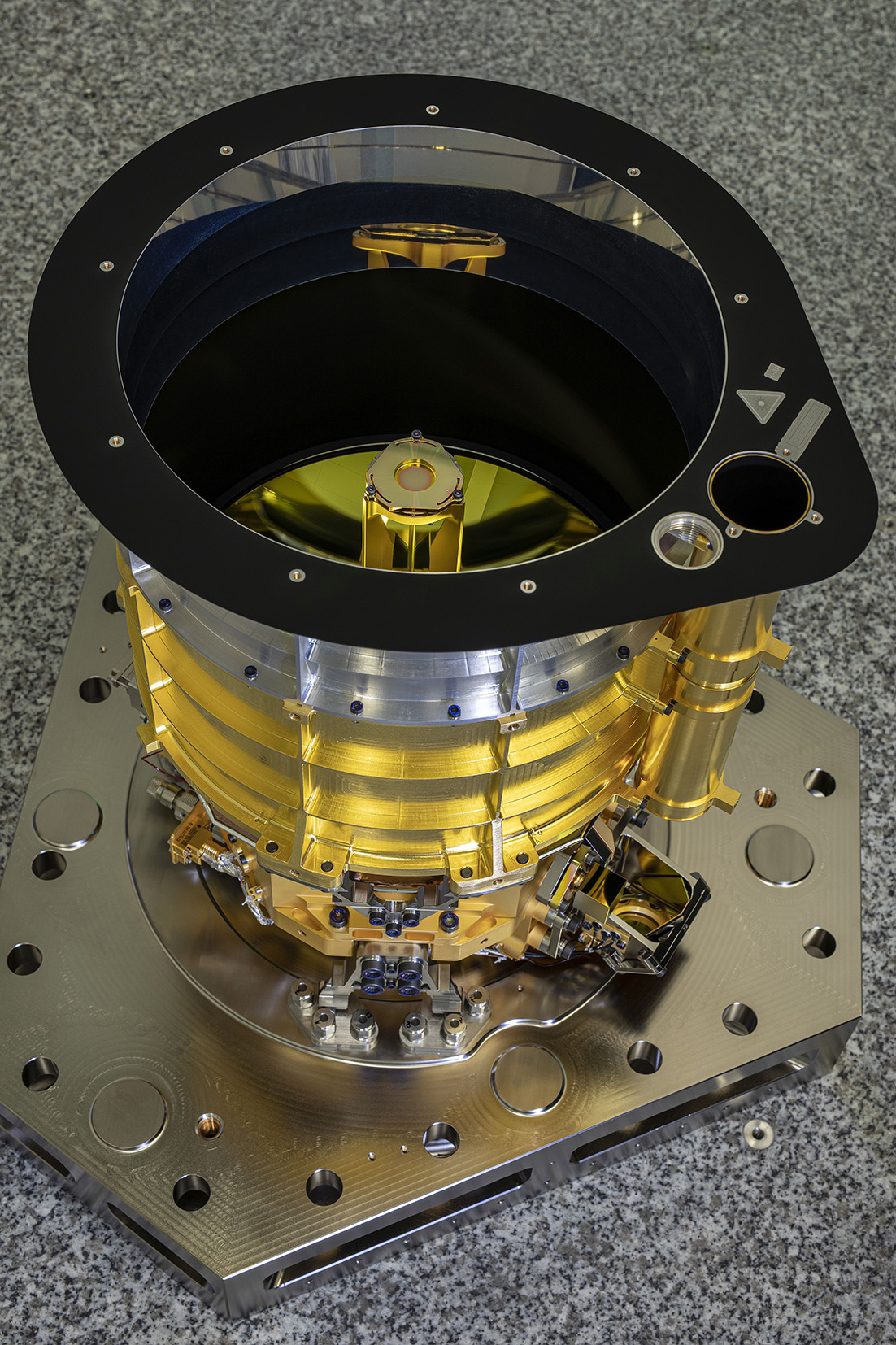 HENSOLDT completes GALA laser altimeter for mission to Jupiter ...